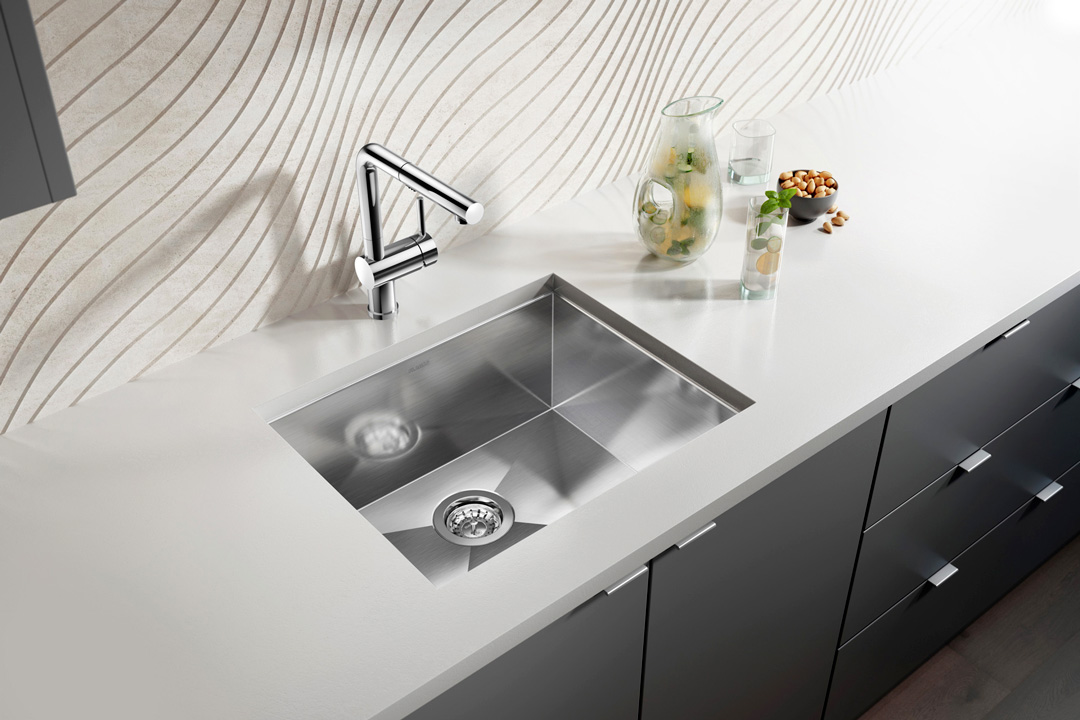 Photorealistic kitchen sink - KUB Studio